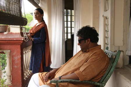 Laptop Movie Review {3.5/5}: Critic Review of Laptop by Times of India