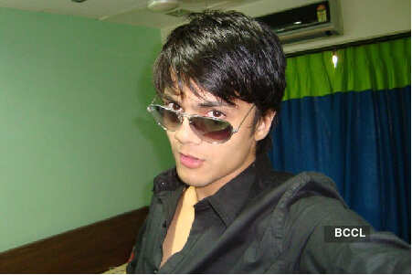 Lavin Gothi: Shivam aka Lavin Gothi makes a re-entry! - Times of India