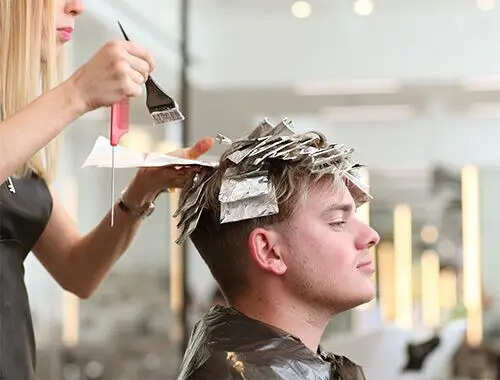 Colouring your hair regularly? Silent chemical accelerating greying ...