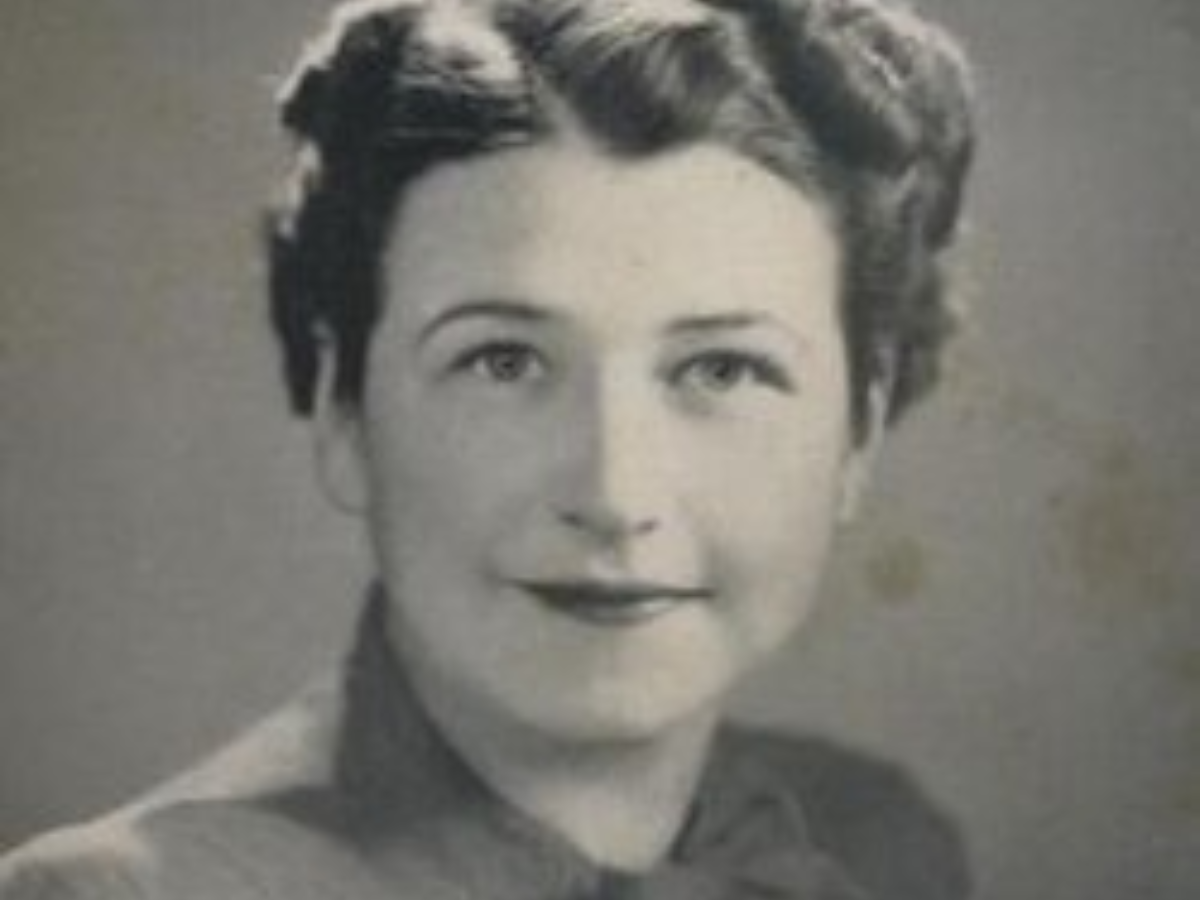 In 1938, Ruth Wakefield folded chopped chocolate into cookie dough, and ...