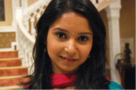 Shraddha Arya: Vinny Arora enters Main Lakshmi Tere Aangan Ki - Times ...