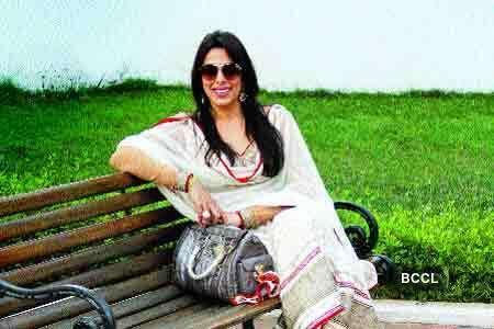 I like being sexy: Pooja Bedi - Times of India