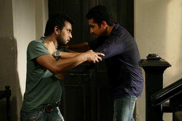 Hawa Bodol Movie Review {3.5/5}: Critic Review of Hawa Bodol by Times ...