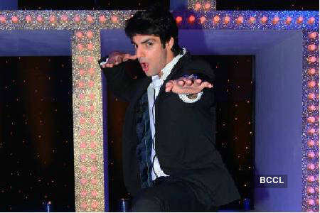 Masterchef Kitchen Ke Superstar: Karan Wahi becomes a pizza delivery ...