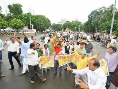 Telangana: Shutdown in parts of Andhra Pradesh, four ministers quit ...