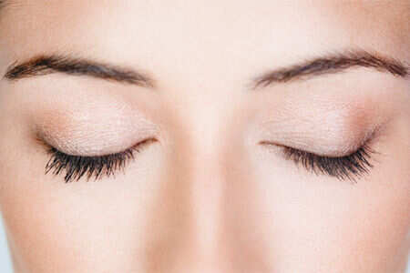 How to prevent eyelash fall out? - Times of India