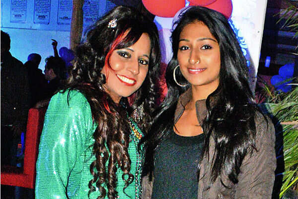 princess of Rewa: Singer Pinky Maidasani spotted at a city lounge in ...