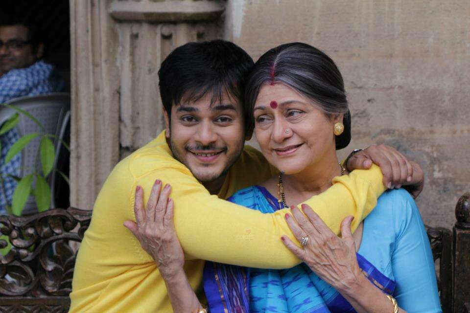 theatre: Gujarati actress Chhaya Vora’s new television outing ...