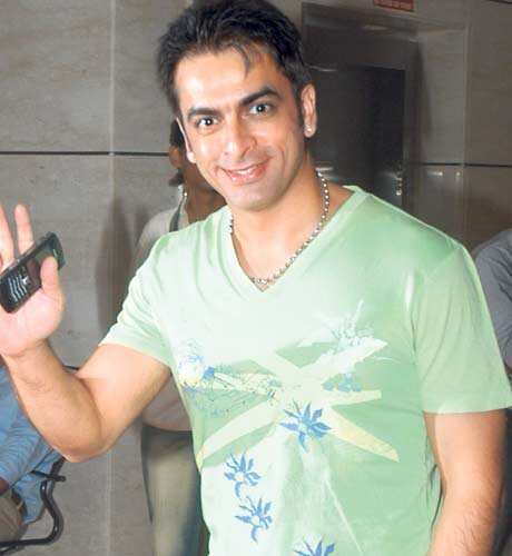 Jas is on daily wages - Times of India