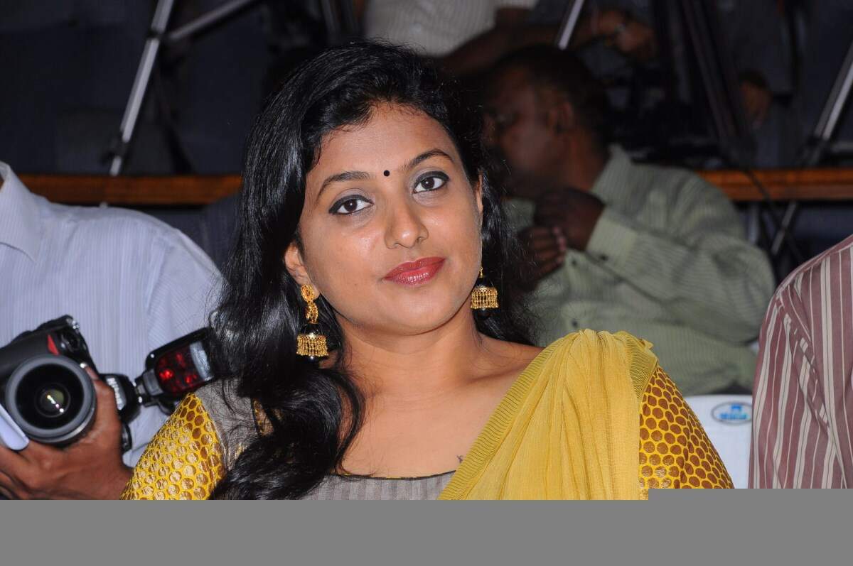 Roja was Meena's hairstylist | Malayalam Movie News - Times of India