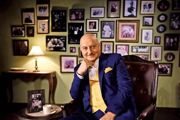 the anupam kher show- kuch bhi ho sakta hai: Anupam Kher: Everyone has ...