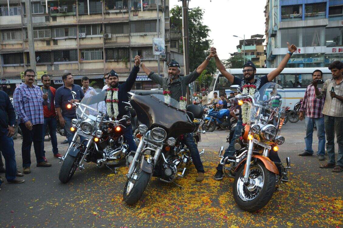 2 bikers from Mumbai travel 20,400km in 40 days | Mumbai News - Times ...