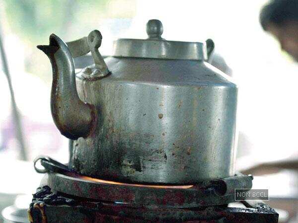 A tapri chai for your thoughts! - Times of India