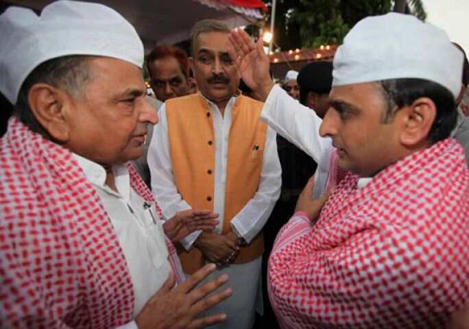 Social Humour: Twitter reacts to Samajwadi Party rift : Exclusive ... Social Humour: Twitter reacts to Samajwadi Party rift : Exclusive ...