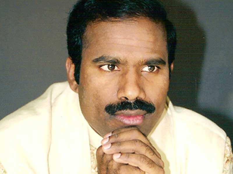 India-born preacher bats for Republican nominee Donald Trump - Times of ...