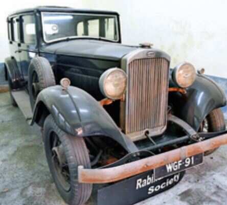 Netaji to Gomoh station from his Elgin Road: Netaji car vrooms, Tagore ...