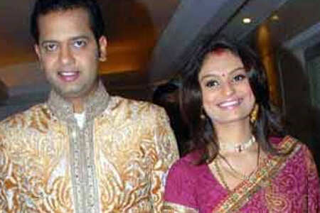 Poonam Mahajan Rao: Rahul's sis to skip reception - Times of India
