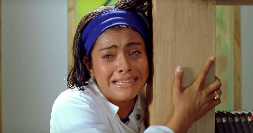 Social Humour: Twitter turns Kajol's crying scene from KKHH into a ...