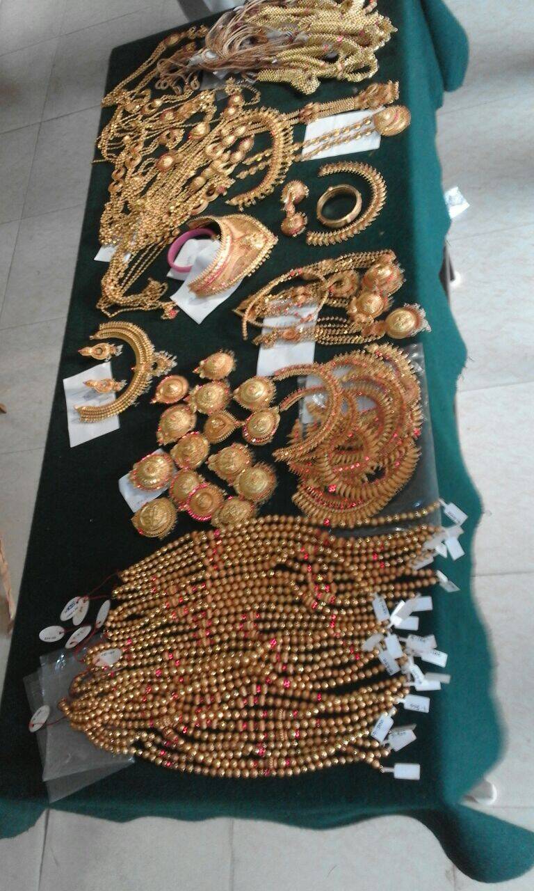 Gold: 2.25 kg gold seized from train | Kozhikode News - Times of India