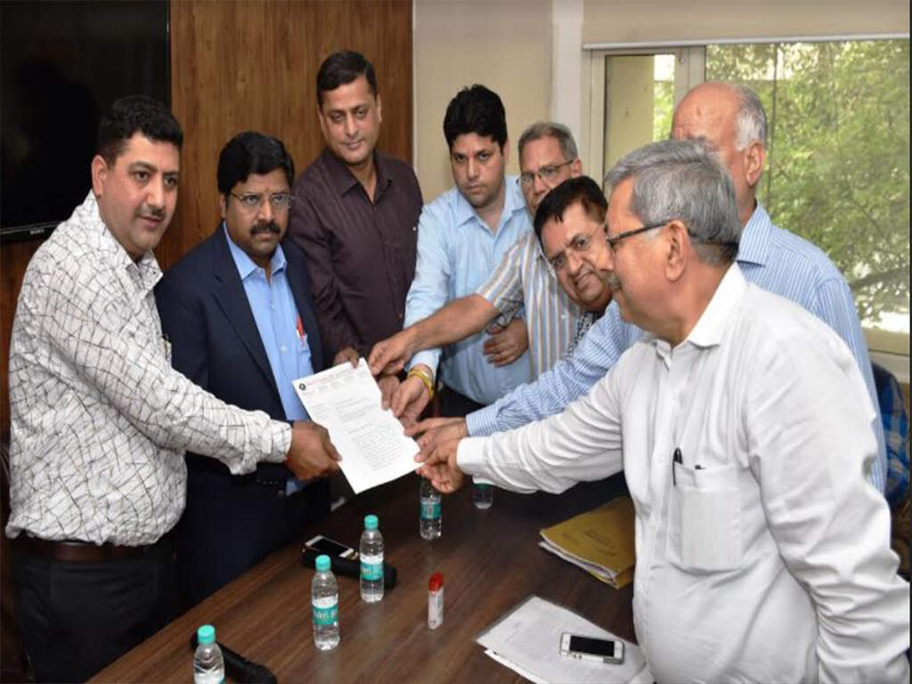 GST Commissionerate to launch toll free helpline for businessmen ...