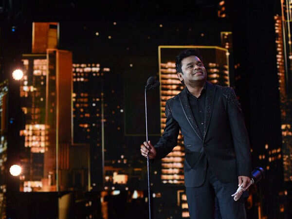 Rahman awarded for his 25 years of musical contribution at IIFA | Tamil ...