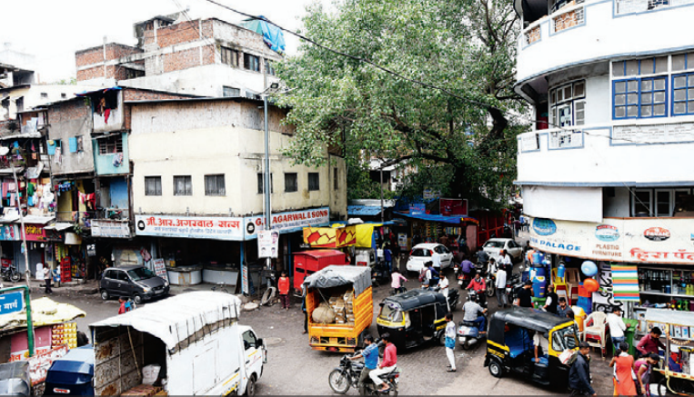 Crime branch seals 8 brothels in red light zone of Budhwar Peth | Pune ...