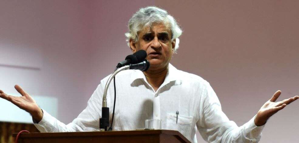 `Government unable to provide jobs to farmers who quit agriculture' : P ...