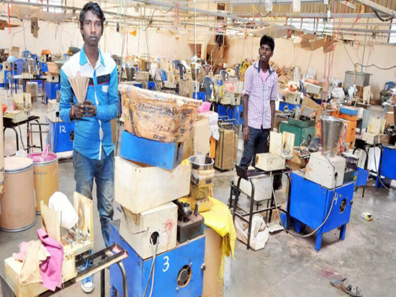 labour reforms: Will the government revamp labour laws in budget ...