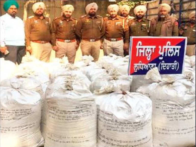 Record 3000 kg poppy husk seized from Ludhiana | Ludhiana News - Times ...