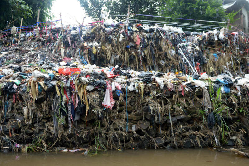 Indonesia: Indonesia to clean Citarum, the world's dirtiest river ...