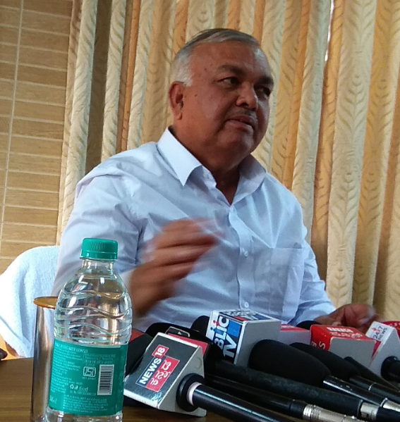 Ramalinga Reddy: Home minister Ramalinga Reddy urges for ban on ...