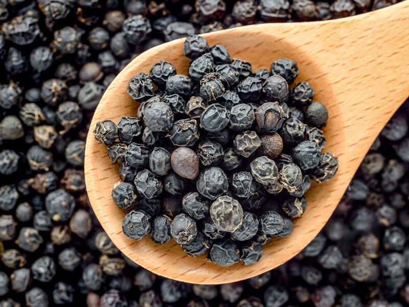 Here's how you can lose weight with a pinch of pepper