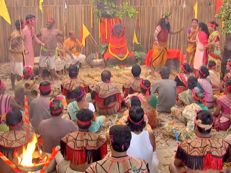 Ke Apon Ke Por written update, September 4, 2018: Itu and Sarthak to ...