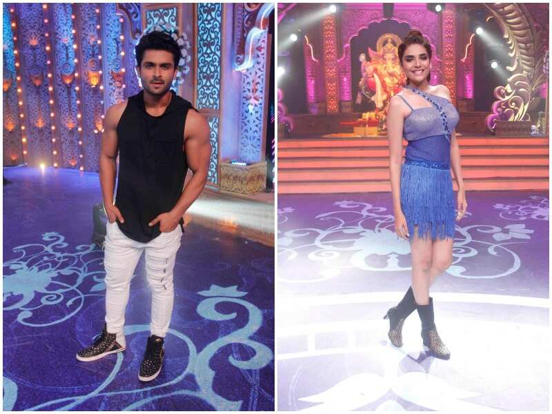 Shraddha Arya, Anjum Fakih and Shoaib Ibrahim celebrate Ganesh Utsav in ...