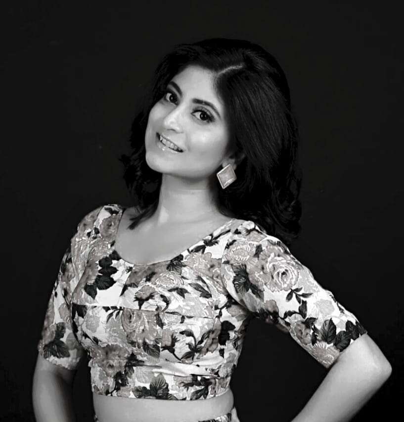 Sandipta has no time to shop for Puja - Times of India