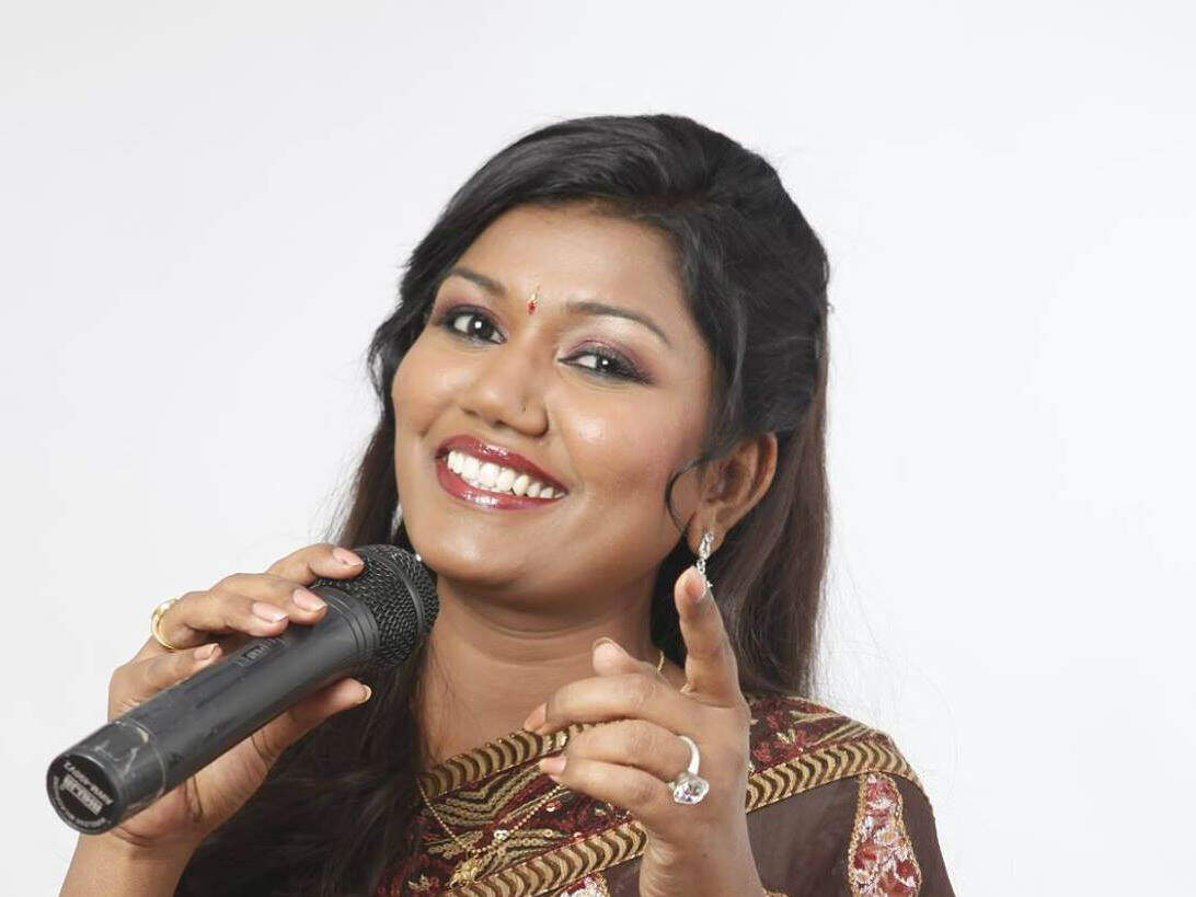 Vaishali Made: Vaishali Made's new album coming soon | Marathi Movie ...