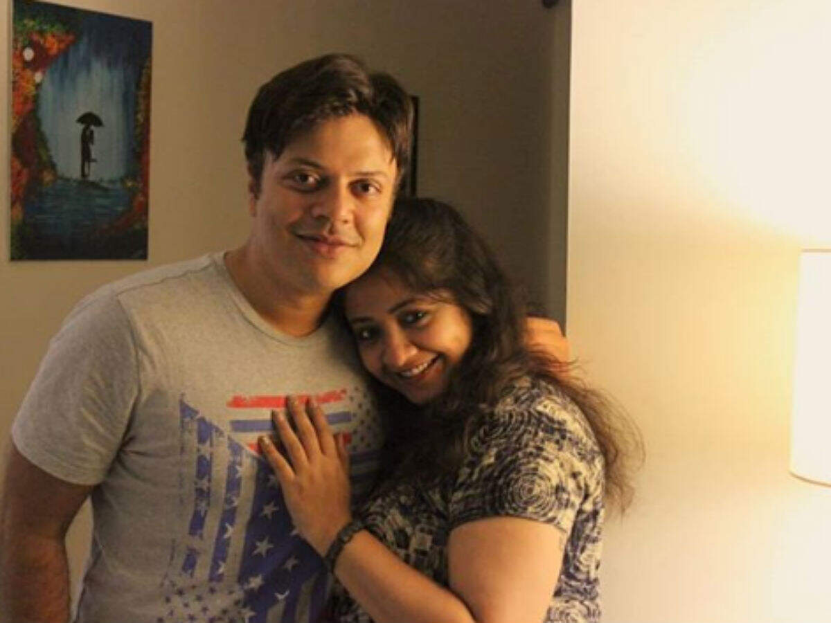 Actress Sohini Sanyal and her hubby Mainak Mukherjee can give you major ...