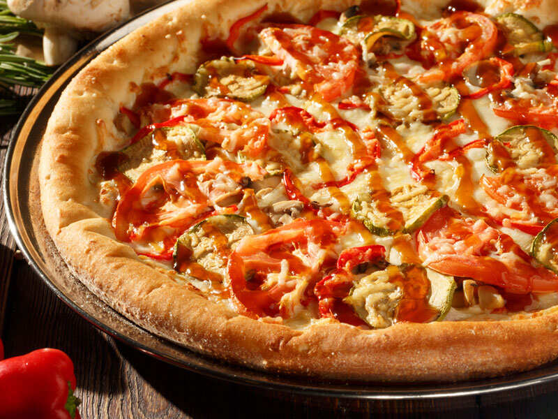 How to make restaurant like pizza at home