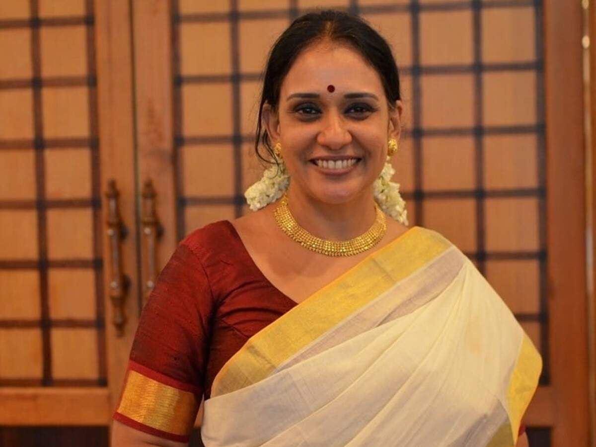 Maala Parvathi: Actress Maala Parvathi denies contesting in Bigg Boss ...