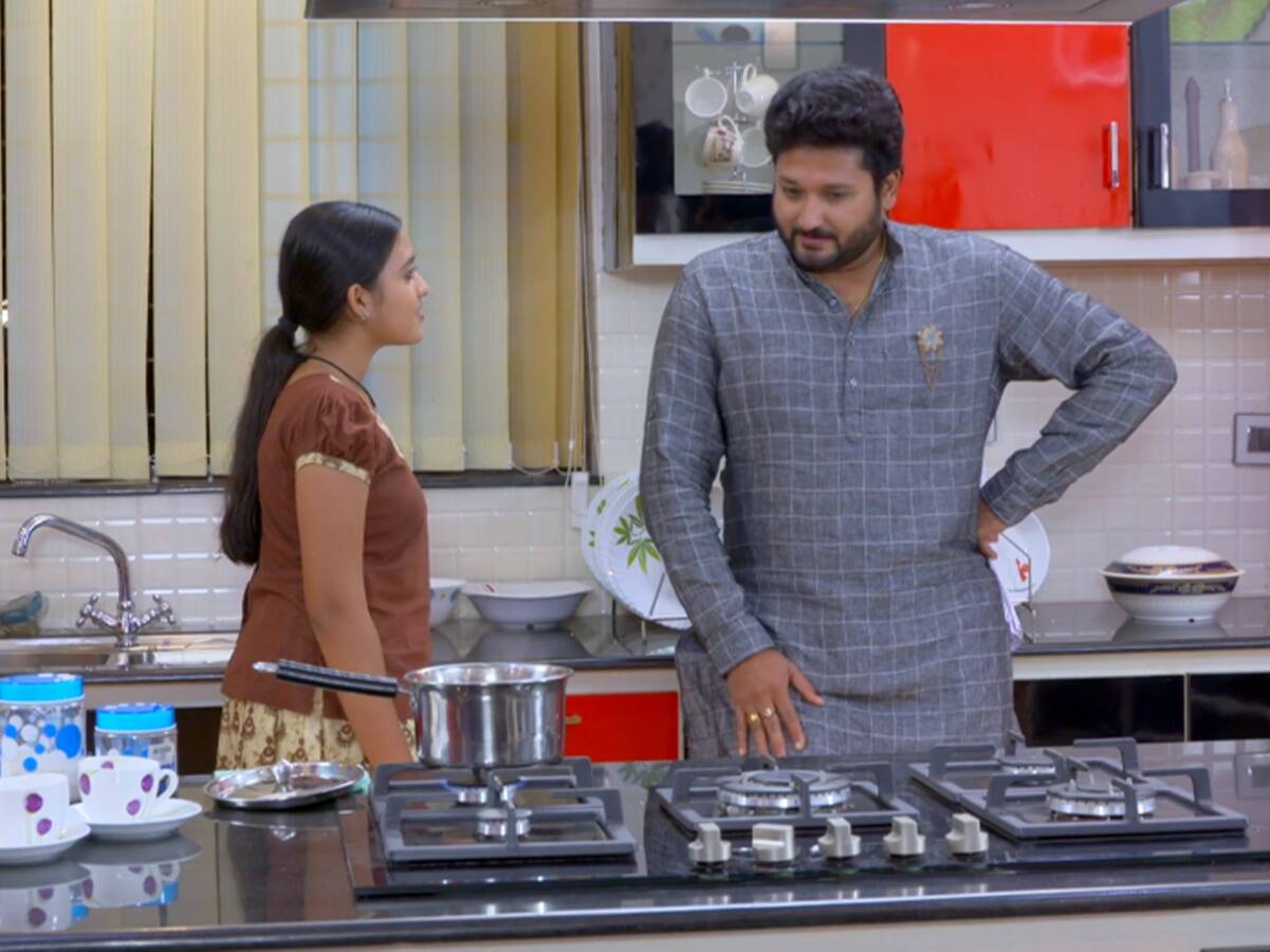 malayalam serial: Vanambadi written update, January 30,2019: Mohan ...