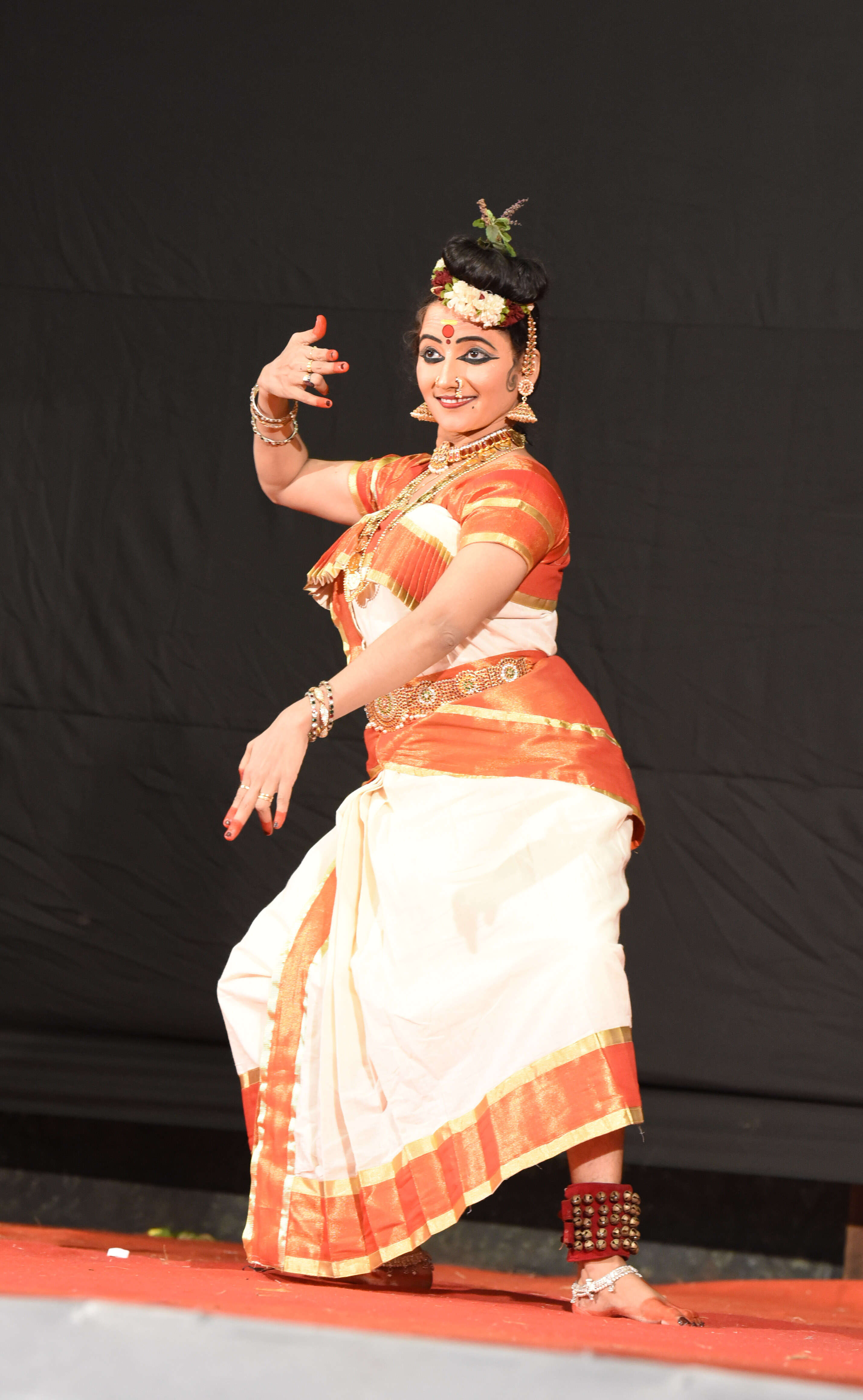 kerala natanam: A Kerala natanam recital by Gayathri Subramanian ...
