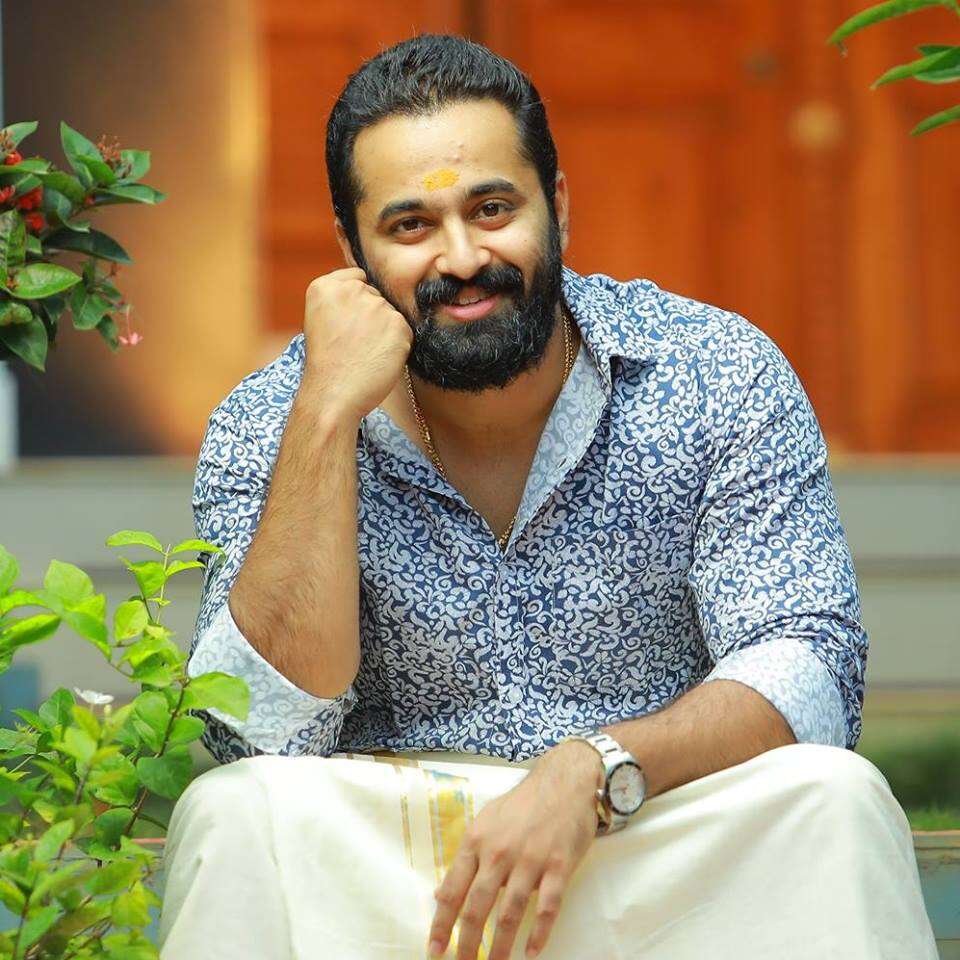 Meppadiyaan Motion Poster: Unni Mukundan is overwhelmed by the ...