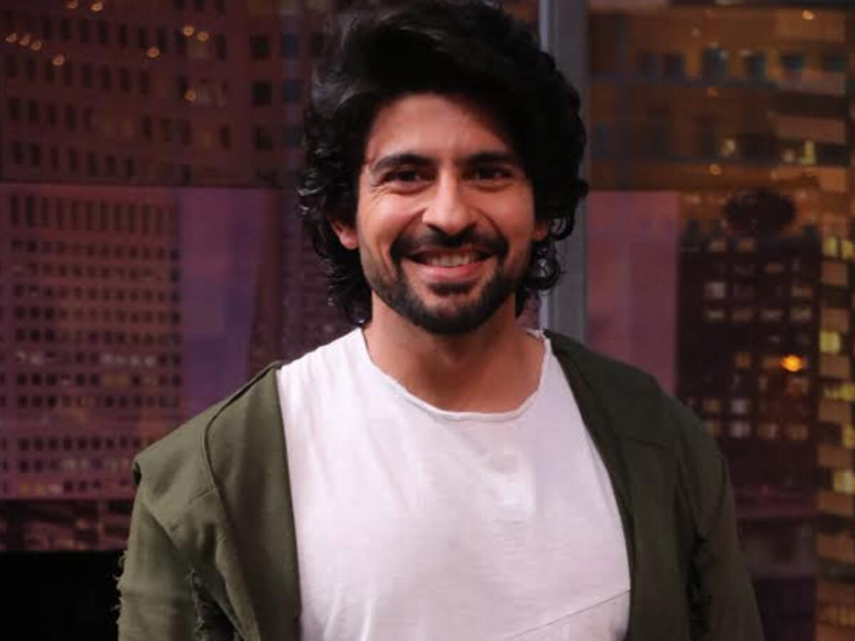 Hussain Kuwajerwala And Tina Kids