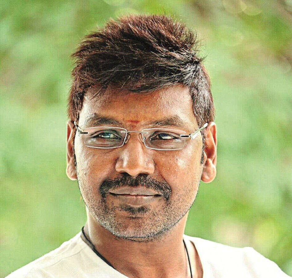 Raghava Lawrence returns to direct Laxmmi Bomb | Tamil Movie News ...