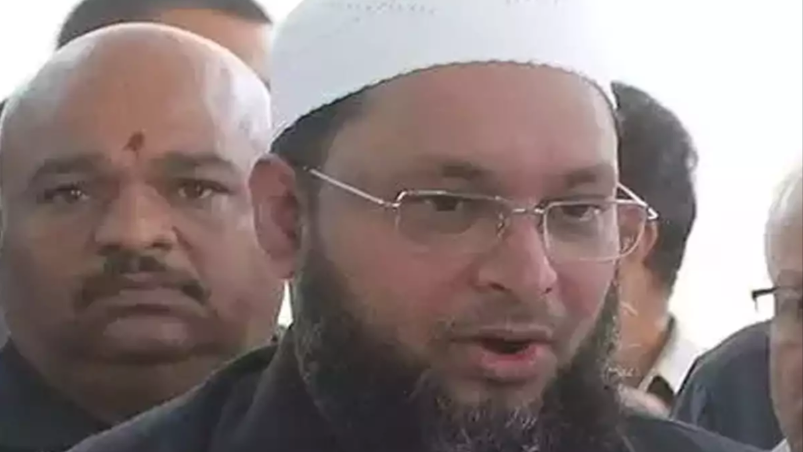 Bengaluru ponzi scam: IAS officer stood between Rs 600 crore IMA bailout plan | TOI Original ...