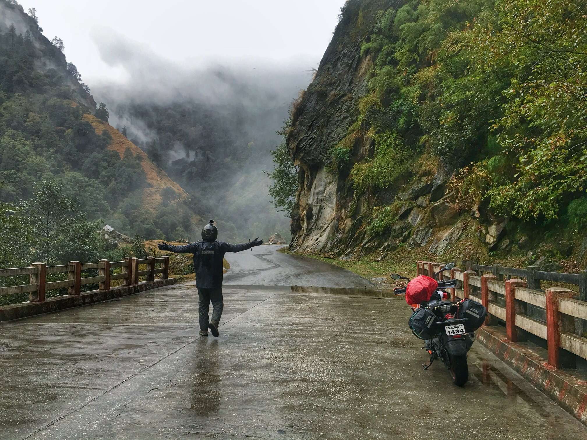 Ride the rains this monsoon: 5 Scenic Indian routes that you should not ...
