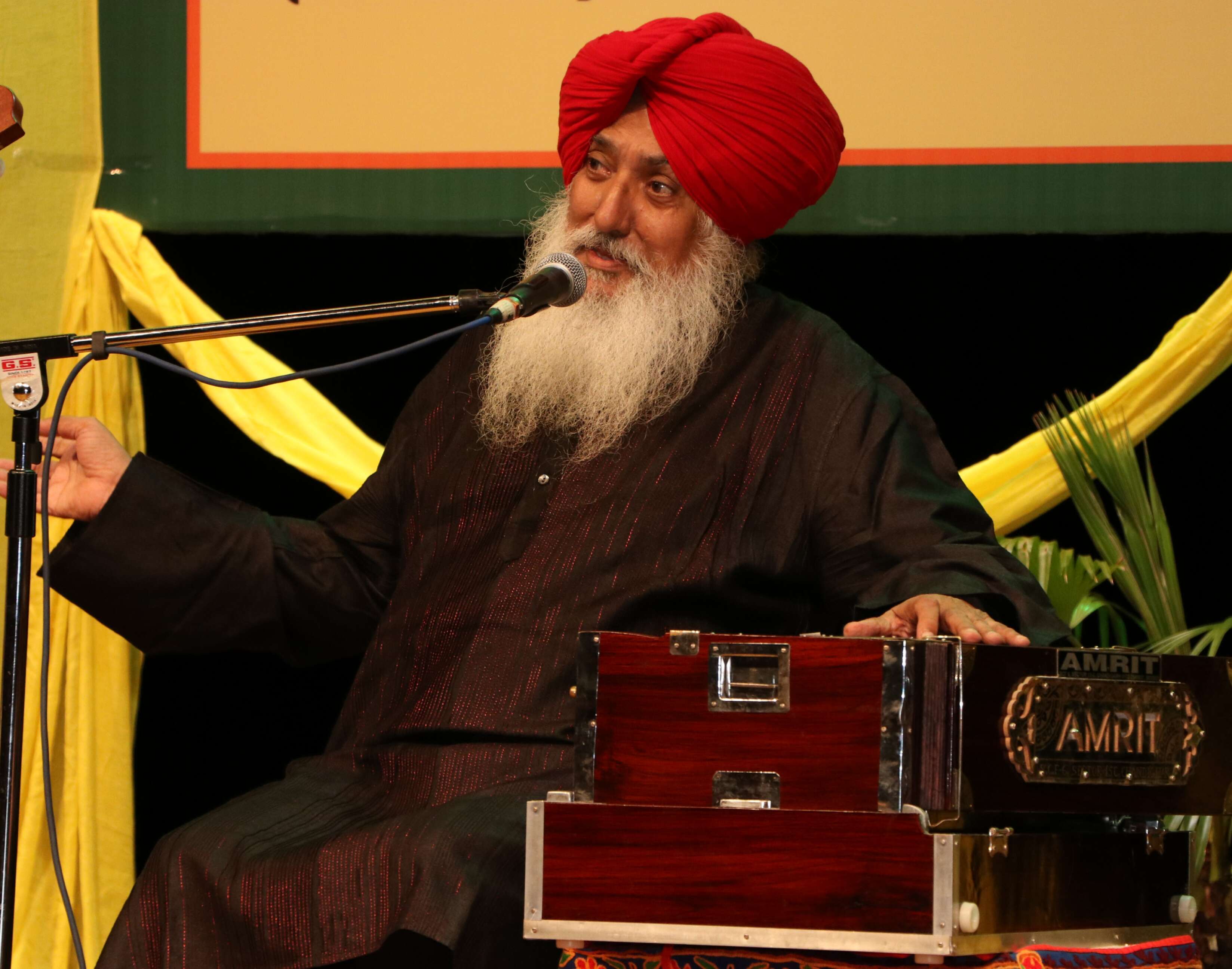 Musical group Chaar Yaar makes its return to stage | Events Movie News ...