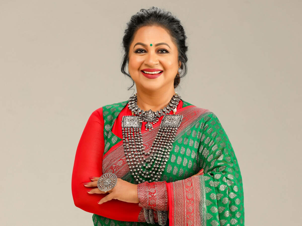 Radikaa Sarathkumar turns television host - Times of India