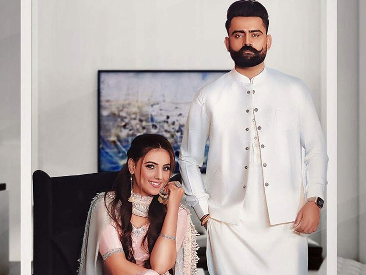 Aakad: Amrit Maan’s new song is a sweet love tale | Punjabi Movie News ...