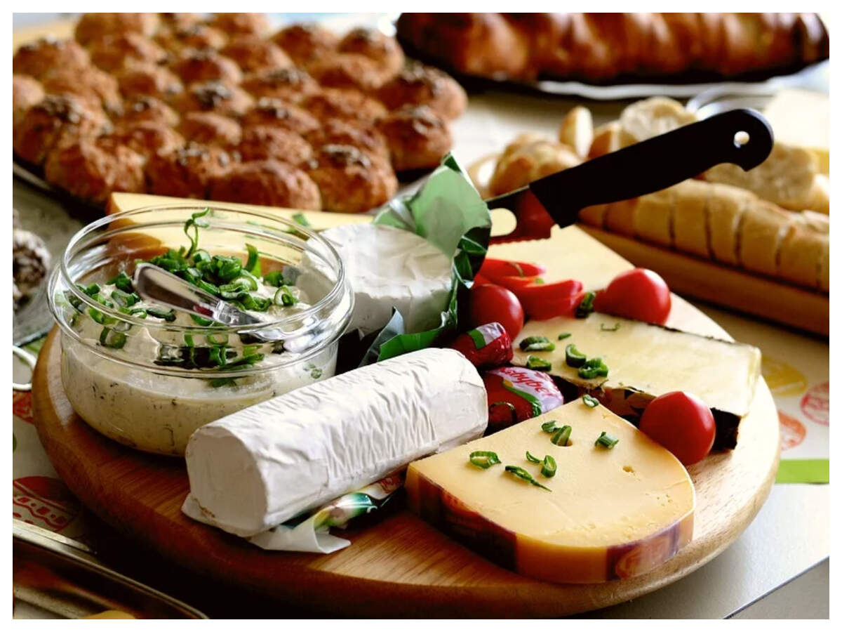 8 easy cheese recipes you can try at home during the lockdown